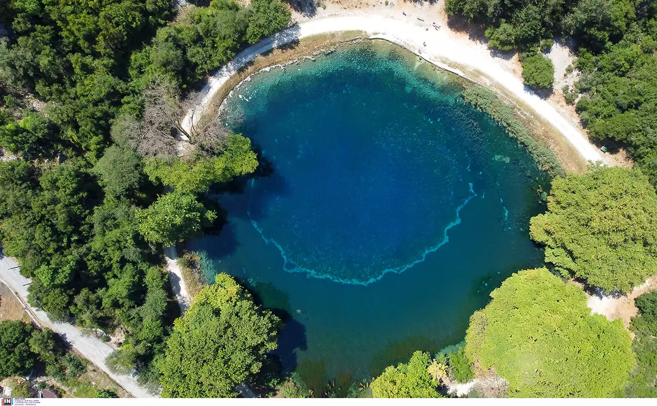Video/ Aflați Despre Imaginarul Lac Albastru Din Epir